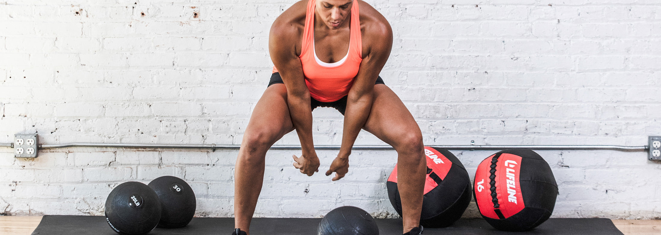 Medicine Balls, Weighted Bags and Ropes | Lifeline Fitness